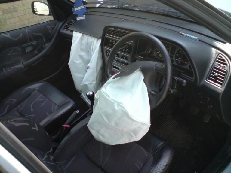 TIL in 1990 the first ever car crash between two cars with airbags ...