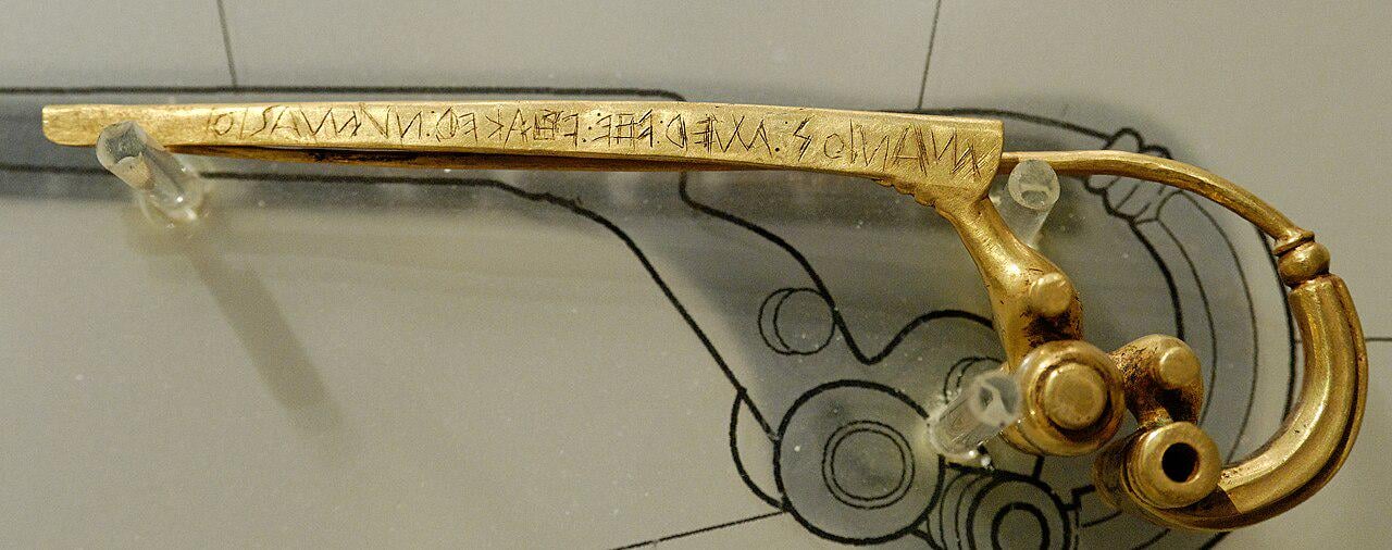 The Praeneste fibula, a golden fibula from 7th century BC Italy bearing ...