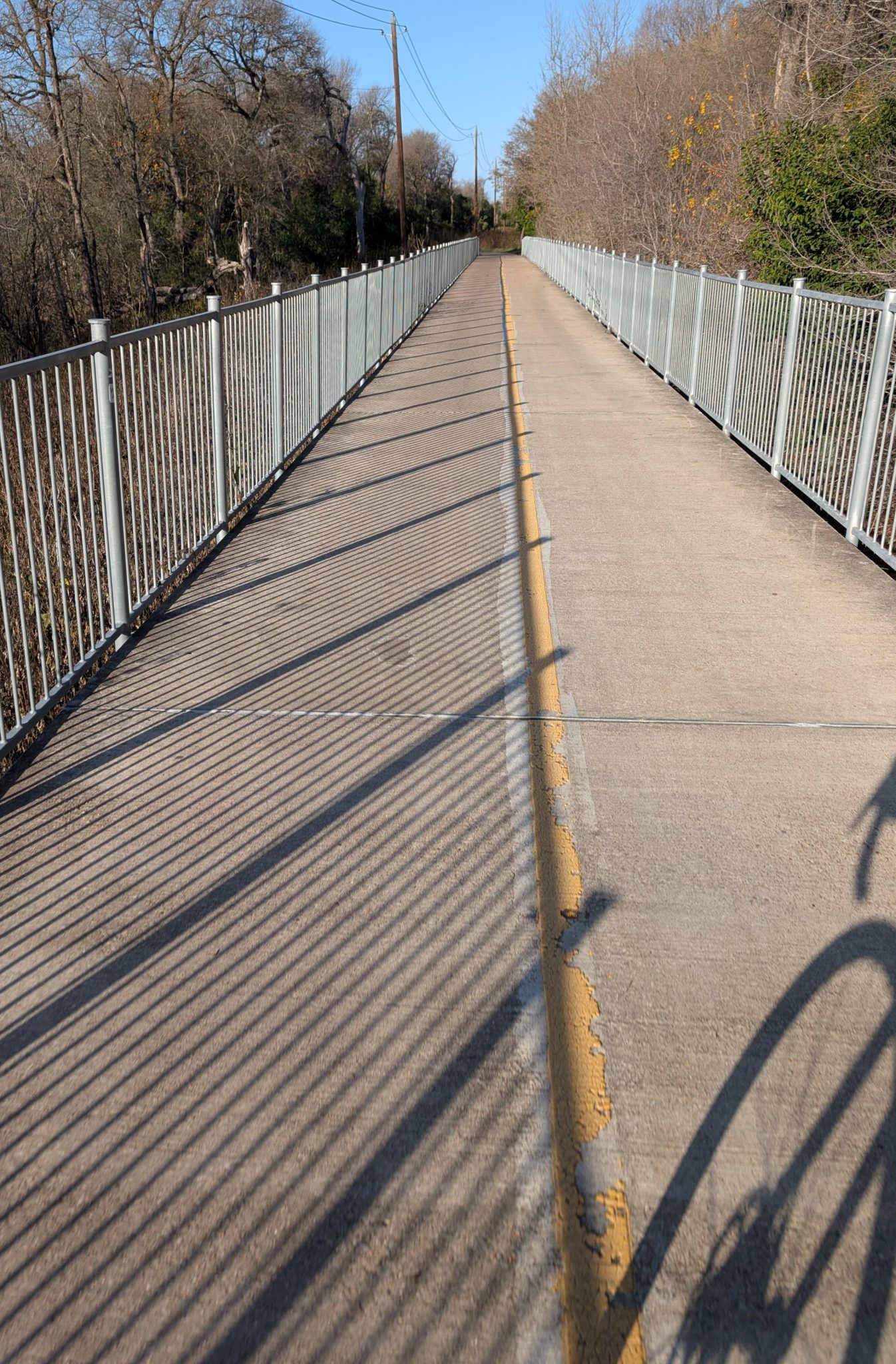 The way the shadow lines up with the paint – Oddly Satisfying: Viral ...