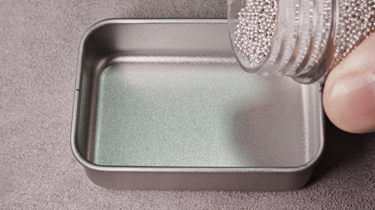 E3 tipping material flows like a liquid – Oddly Satisfying: Viral ...